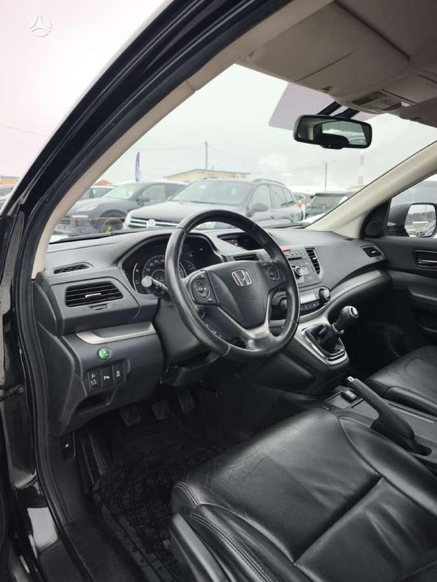 Melns Honda CR-V 2014 Viļņa, ar dzinēja tilpumu 2.00 L un nobraukumu 149 tūkst. km par 13450 €, foto 11 vietnē AUTOMOTO.COM.LV