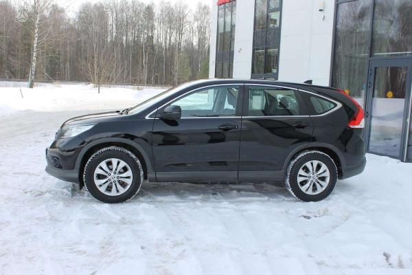 Melns Honda CR-V 2014 Kauņa, ar dzinēja tilpumu 1.60 L un nobraukumu 316 tūkst. km par 10900 €, foto 7 vietnē AUTOMOTO.COM.LV