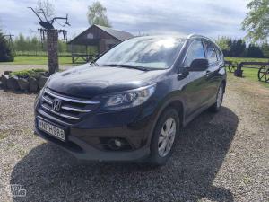 Black Honda CR-V 2014 in Silute, with an engine capacity of 2.20 L and mileage of 277 thousand km for 10000 €, photo  on AUTOMOTO.COM.LV