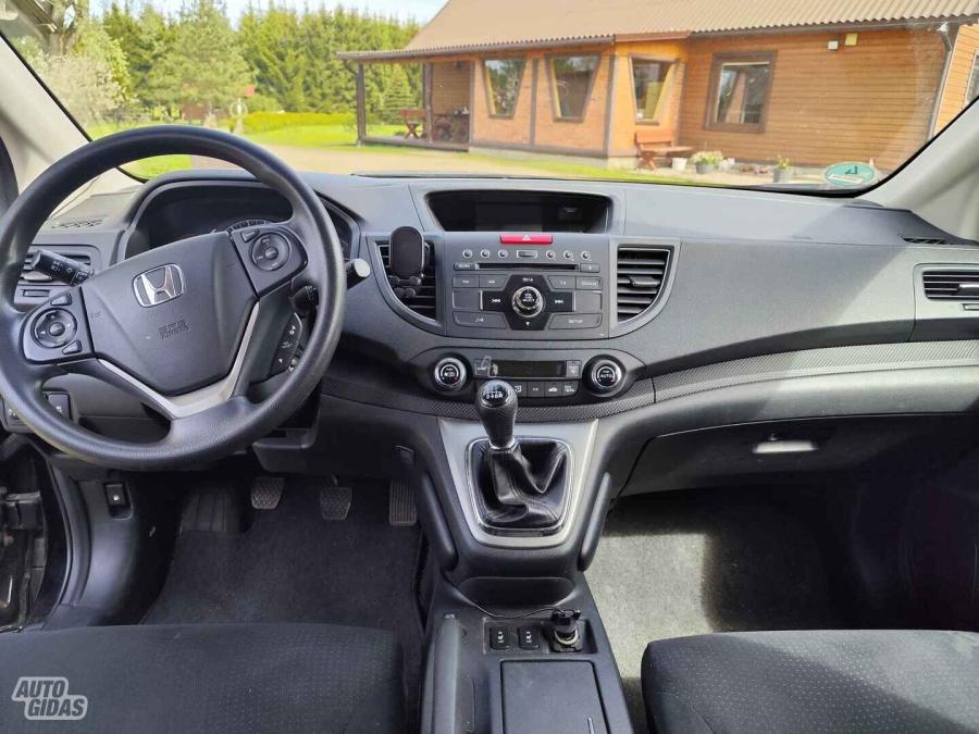 Black Honda CR-V 2014 in Silute, with an engine capacity of 2.20 L and mileage of 277 thousand km for 10000 €, photo 7 on AUTOMOTO.COM.LV