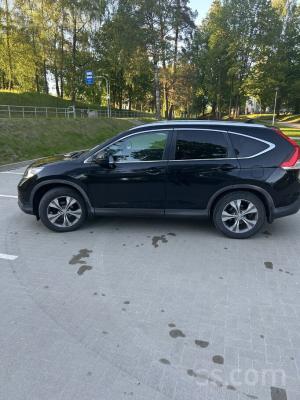 Melns Honda CR-V 2014 Rīga, ar dzinēja tilpumu 1.60 L un nobraukumu 350 tūkst. km par 8900 €, foto 8 vietnē AUTOMOTO.COM.LV