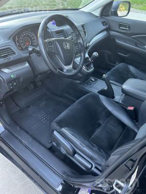 Melns Honda CR-V 2014 Rīga, ar dzinēja tilpumu 1.60 L un nobraukumu 350 tūkst. km par 8900 €, foto 17 vietnē AUTOMOTO.COM.LV
