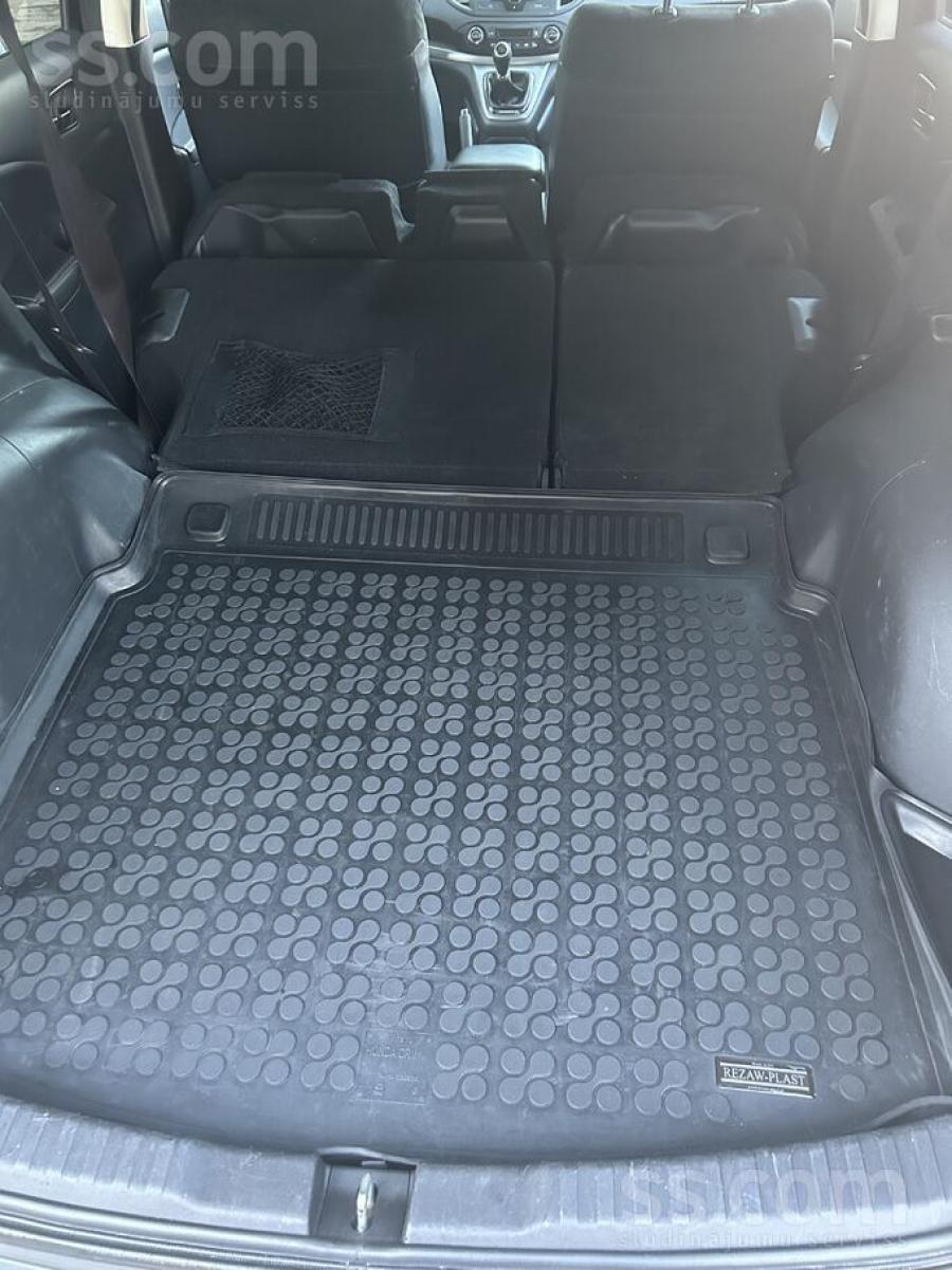 Melns Honda CR-V 2014 Rīga, ar dzinēja tilpumu 1.60 L un nobraukumu 350 tūkst. km par 8900 €, foto 30 vietnē AUTOMOTO.COM.LV