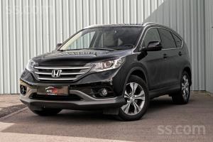 Black Honda CR-V 2014 in Ogre, with an engine capacity of 2.20 L and mileage of 173 thousand km for 13500 €, photo  on AUTOMOTO.COM.LV