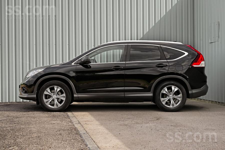 Melns Honda CR-V 2014 Ogre, ar dzinēja tilpumu 2.20 L un nobraukumu 173 tūkst. km par 13500 €, foto 7 vietnē AUTOMOTO.COM.LV