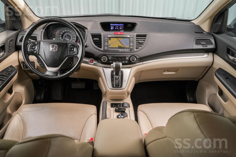 Melns Honda CR-V 2014 Ogre, ar dzinēja tilpumu 2.20 L un nobraukumu 173 tūkst. km par 13500 €, foto 12 vietnē AUTOMOTO.COM.LV