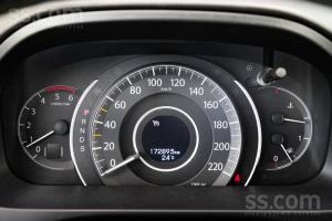Melns Honda CR-V 2014 Ogre, ar dzinēja tilpumu 2.20 L un nobraukumu 173 tūkst. km par 13500 €, foto 14 vietnē AUTOMOTO.COM.LV