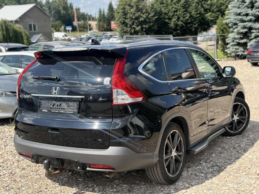 Melns Honda CR-V 2014 Utena, ar dzinēja tilpumu 1.60 L un nobraukumu 280 tūkst. km par 6590 €, foto 3 vietnē AUTOMOTO.COM.LV