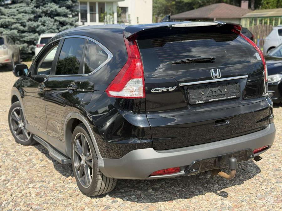 Melns Honda CR-V 2014 Utena, ar dzinēja tilpumu 1.60 L un nobraukumu 280 tūkst. km par 6590 €, foto 5 vietnē AUTOMOTO.COM.LV