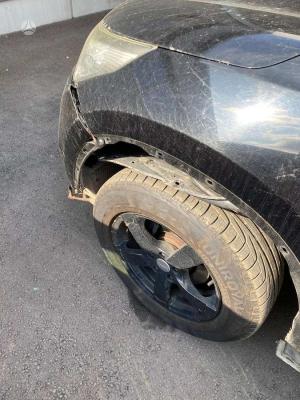Melns Honda CR-V 2014 Alīta, ar dzinēja tilpumu 1.60 L un nobraukumu 220 tūkst. km par 5950 €, foto 7 vietnē AUTOMOTO.COM.LV