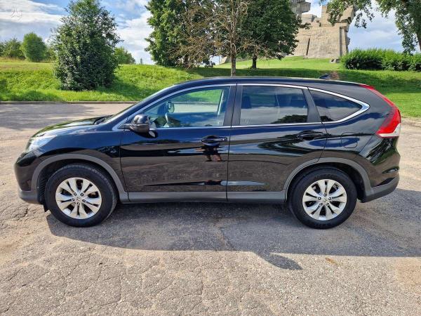 Black Honda CR-V 2014 in Kaunas, with an engine capacity of 2.20 L and mileage of 255 thousand km for 8500 €, photo 8 on AUTOMOTO.COM.LV