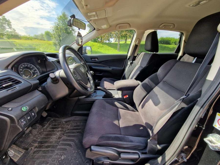 Black Honda CR-V 2014 in Kaunas, with an engine capacity of 2.20 L and mileage of 255 thousand km for 8500 €, photo 13 on AUTOMOTO.COM.LV