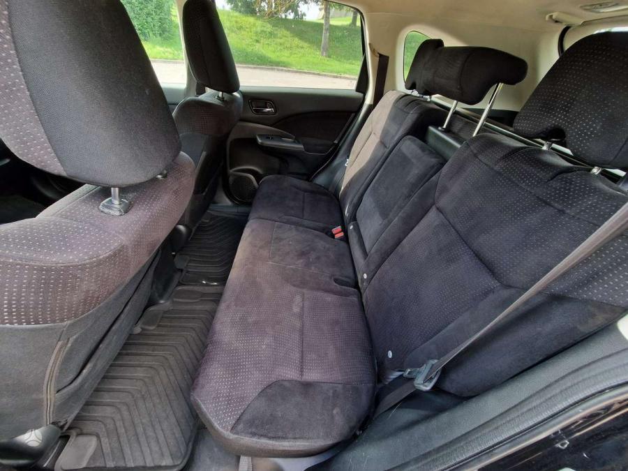 Black Honda CR-V 2014 in Kaunas, with an engine capacity of 2.20 L and mileage of 255 thousand km for 8500 €, photo 14 on AUTOMOTO.COM.LV