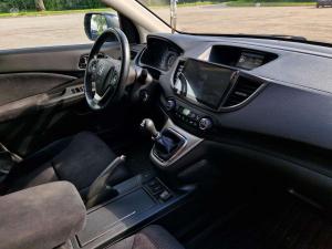 Black Honda CR-V 2014 in Kaunas, with an engine capacity of 2.20 L and mileage of 255 thousand km for 8500 €, photo 15 on AUTOMOTO.COM.LV