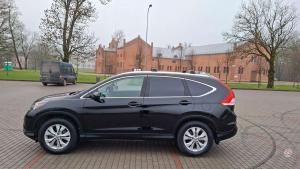 Melns Honda CR-V 2014 Telšiai, ar dzinēja tilpumu 2.40 L un nobraukumu 222 tūkst. km par 11250 €, foto  vietnē AUTOMOTO.COM.LV
