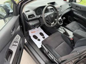 Melns Honda CR-V 2014 Alīta, ar dzinēja tilpumu 1.60 L un nobraukumu 211 tūkst. km par 8350 €, foto 10 vietnē AUTOMOTO.COM.LV