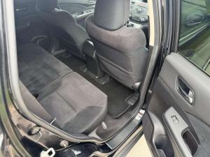 Melns Honda CR-V 2014 Alīta, ar dzinēja tilpumu 1.60 L un nobraukumu 211 tūkst. km par 8350 €, foto 13 vietnē AUTOMOTO.COM.LV