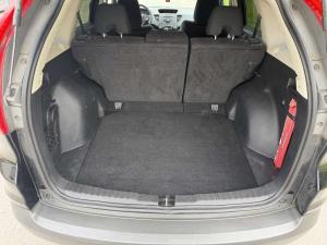 Melns Honda CR-V 2014 Alīta, ar dzinēja tilpumu 1.60 L un nobraukumu 211 tūkst. km par 8350 €, foto 15 vietnē AUTOMOTO.COM.LV