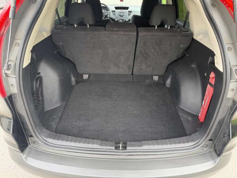 Melns Honda CR-V 2014 Alīta, ar dzinēja tilpumu 1.60 L un nobraukumu 211 tūkst. km par 8350 €, foto 15 vietnē AUTOMOTO.COM.LV