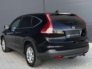 Black Honda CR-V 2014 in Siauliai, with an engine capacity of 2.20 L and mileage of 225 thousand km for 11999 €, photo 10 on AUTOMOTO.COM.LV