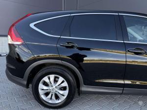 Black Honda CR-V 2014 in Siauliai, with an engine capacity of 2.20 L and mileage of 225 thousand km for 11999 €, photo 14 on AUTOMOTO.COM.LV