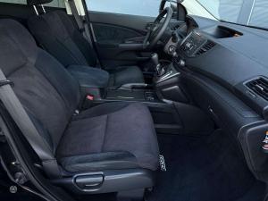 Black Honda CR-V 2014 in Siauliai, with an engine capacity of 2.20 L and mileage of 225 thousand km for 11999 €, photo 23 on AUTOMOTO.COM.LV