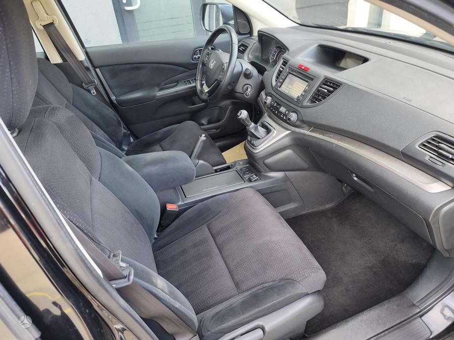 Melns Honda CR-V 2014 Kauņa, ar dzinēja tilpumu 1.60 L un nobraukumu 216 tūkst. km par 6900 €, foto 11 vietnē AUTOMOTO.COM.LV