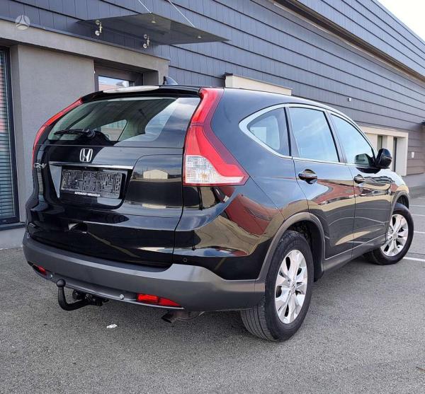 Black Honda CR-V 2014 in Kaunas, with an engine capacity of 1.60 L and mileage of 216 thousand km for 6900 €, photo 5 on AUTOMOTO.COM.LV