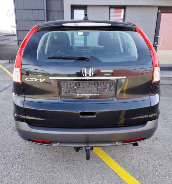 Black Honda CR-V 2014 in Kaunas, with an engine capacity of 1.60 L and mileage of 216 thousand km for 6900 €, photo 6 on AUTOMOTO.COM.LV