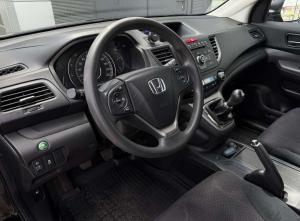 Black Honda CR-V 2014 in Vilnius, with an engine capacity of 1.60 L and mileage of 114 thousand km for 12999 €, photo 11 on AUTOMOTO.COM.LV