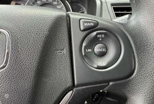 Black Honda CR-V 2014 in Vilnius, with an engine capacity of 1.60 L and mileage of 114 thousand km for 12999 €, photo 14 on AUTOMOTO.COM.LV