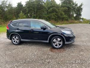 Melns Honda CR-V 2014 Tallina, ar dzinēja tilpumu 2.00 L un nobraukumu 222 tūkst. km par 13800 €, foto  vietnē AUTOMOTO.COM.LV