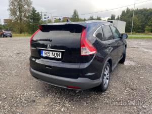 Melns Honda CR-V 2014 Tallina, ar dzinēja tilpumu 2.00 L un nobraukumu 222 tūkst. km par 13800 €, foto 4 vietnē AUTOMOTO.COM.LV