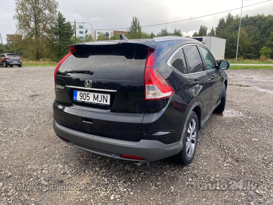 Melns Honda CR-V 2014 Tallina, ar dzinēja tilpumu 2.00 L un nobraukumu 222 tūkst. km par 13800 €, foto 4 vietnē AUTOMOTO.COM.LV