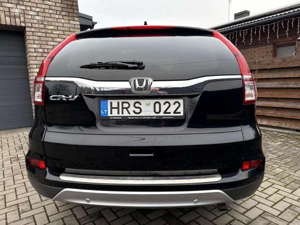 Melns Honda CR-V 2015 Kauņa, ar dzinēja tilpumu 2.00 L un nobraukumu 160 tūkst. km par 17950 €, foto 8 vietnē AUTOMOTO.COM.LV