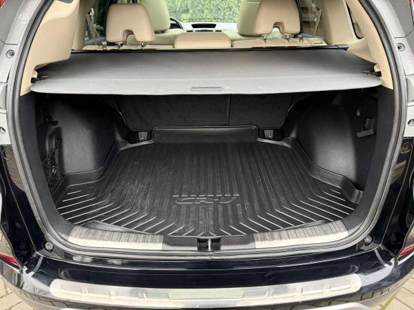 Black Honda CR-V 2015 in Kaunas, with an engine capacity of 2.00 L and mileage of 160 thousand km for 17950 €, photo 11 on AUTOMOTO.COM.LV