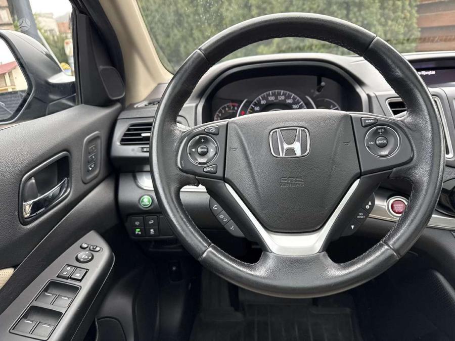 Black Honda CR-V 2015 in Kaunas, with an engine capacity of 2.00 L and mileage of 160 thousand km for 17950 €, photo 30 on AUTOMOTO.COM.LV