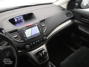 Melns Honda CR-V 2015 Viļņa, ar dzinēja tilpumu 1.60 L un nobraukumu 204 tūkst. km par 10999 €, foto 21 vietnē AUTOMOTO.COM.LV
