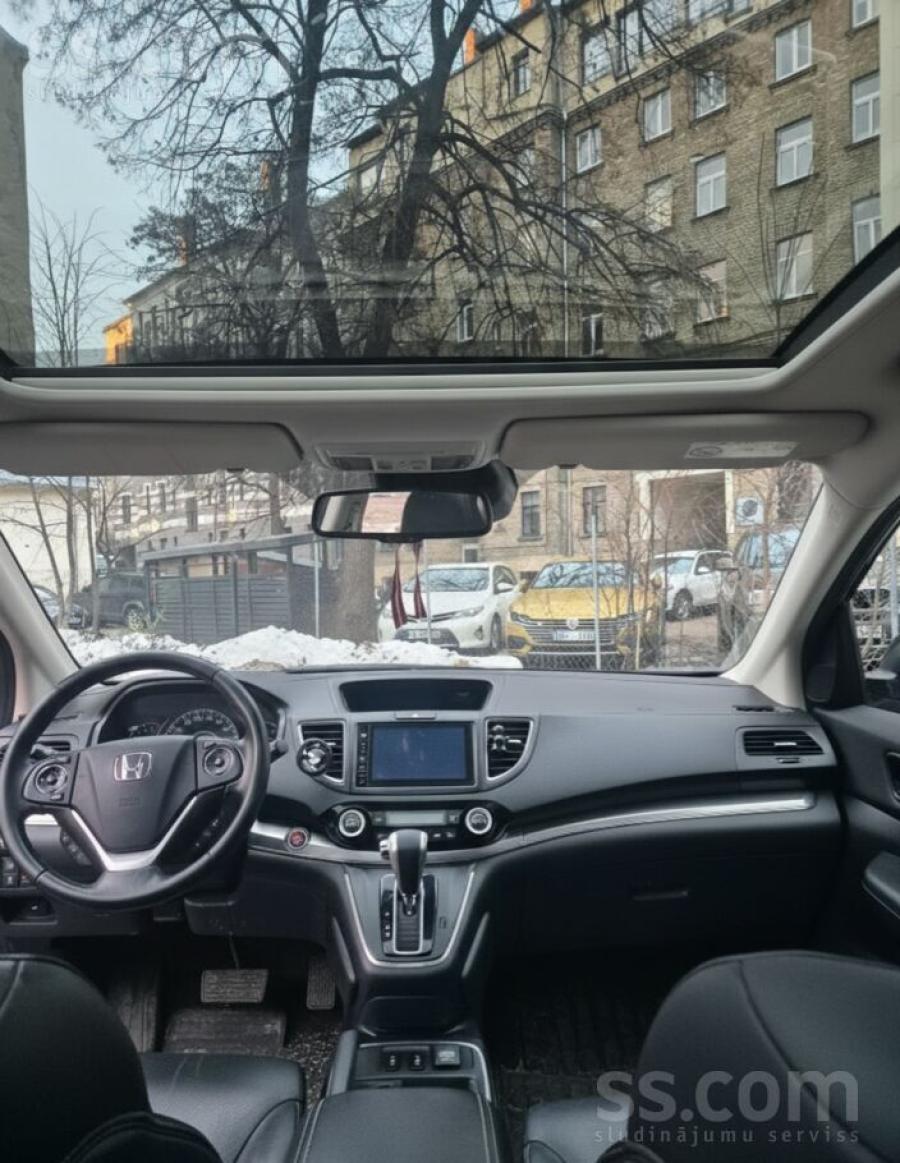 Черный Хонда СРВ 2015 в Рига, объемом двигателя 2.00 л и пробегом 135 тыс. км за 14700 €, фото 10 на AUTOMOTO.COM.LV