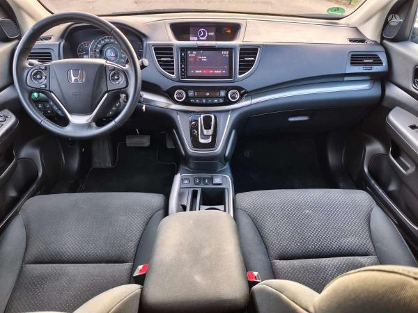 Melns Honda CR-V 2015 Šauļi, ar dzinēja tilpumu 1.60 L un nobraukumu 136 tūkst. km par 13500 €, foto 9 vietnē AUTOMOTO.COM.LV