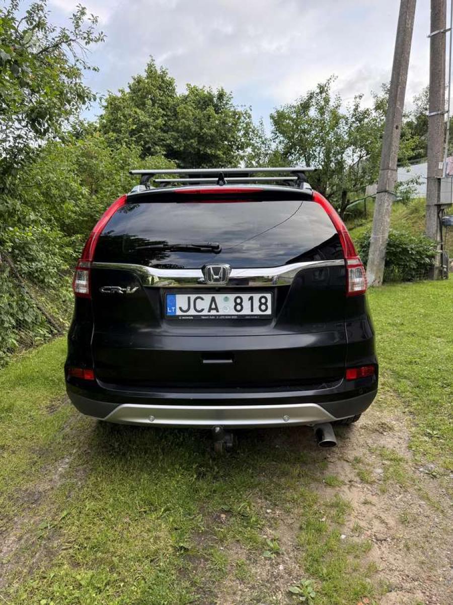 Melns Honda CR-V 2015 Viļņa, ar dzinēja tilpumu 2.00 L un nobraukumu 200 tūkst. km par 14499 €, foto 7 vietnē AUTOMOTO.COM.LV