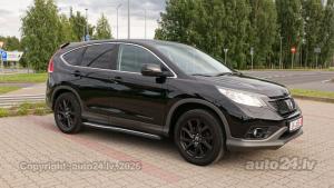Black Honda CR-V 2015 in Tartu, with an engine capacity of 1.60 L and mileage of 136 thousand km for 13990 €, photo 3 on AUTOMOTO.COM.LV