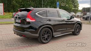 Black Honda CR-V 2015 in Tartu, with an engine capacity of 1.60 L and mileage of 136 thousand km for 13990 €, photo 4 on AUTOMOTO.COM.LV