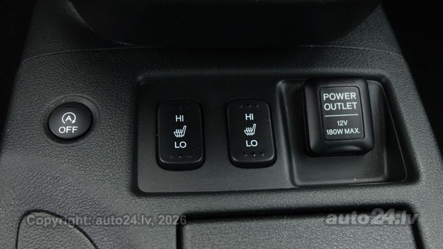 Black Honda CR-V 2015 in Tartu, with an engine capacity of 1.60 L and mileage of 136 thousand km for 13990 €, photo 17 on AUTOMOTO.COM.LV