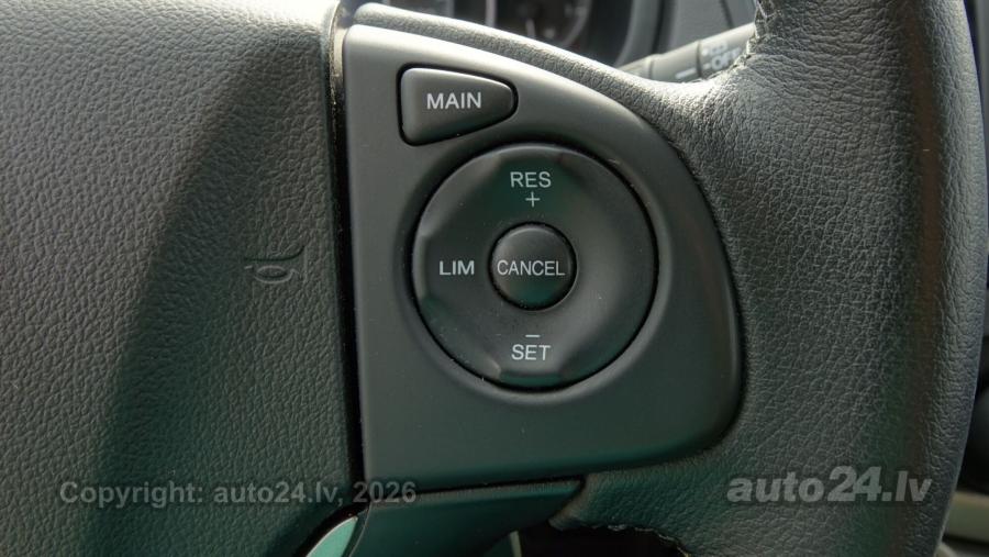 Black Honda CR-V 2015 in Tartu, with an engine capacity of 1.60 L and mileage of 136 thousand km for 13990 €, photo 20 on AUTOMOTO.COM.LV