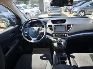 Black Honda CR-V 2015 in Vilnius, with an engine capacity of 2.00 L and mileage of 177 thousand km for 14650 €, photo 12 on AUTOMOTO.COM.LV