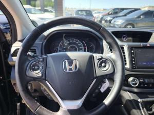 Black Honda CR-V 2015 in Vilnius, with an engine capacity of 2.00 L and mileage of 177 thousand km for 14650 €, photo 20 on AUTOMOTO.COM.LV