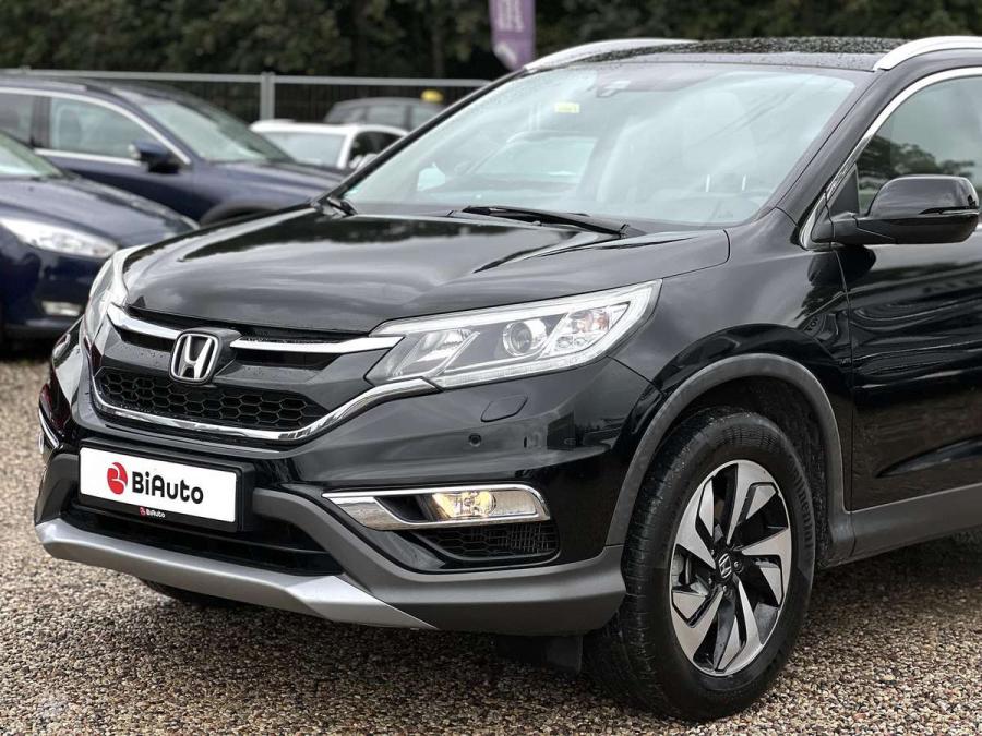 Black Honda CR-V 2015 in Utena, with an engine capacity of 1.60 L and mileage of 248 thousand km for 10900 €, photo 9 on AUTOMOTO.COM.LV