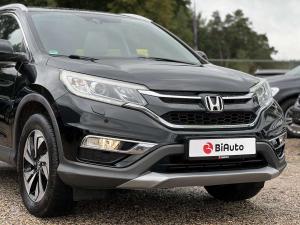 Black Honda CR-V 2015 in Utena, with an engine capacity of 1.60 L and mileage of 248 thousand km for 10900 €, photo 29 on AUTOMOTO.COM.LV