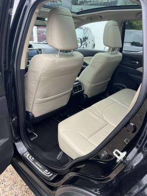 Black Honda CR-V 2015 in Utena, with an engine capacity of 1.60 L and mileage of 248 thousand km for 10900 €, photo 59 on AUTOMOTO.COM.LV